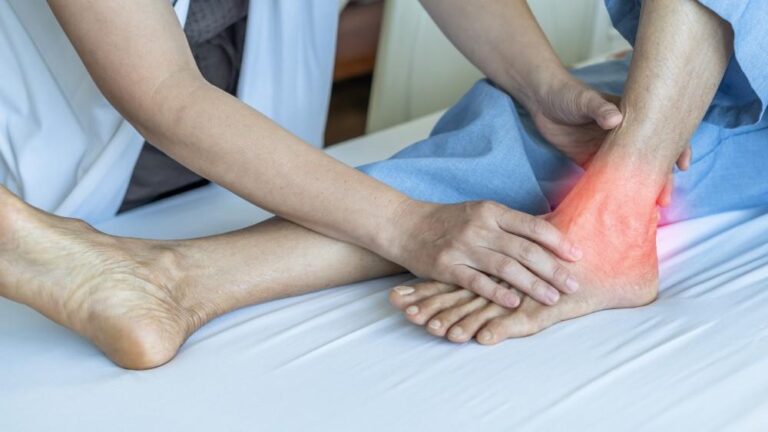5 Ways to Ease Arthritis-Related Ankle Pain and Stiffness - Arizona ...